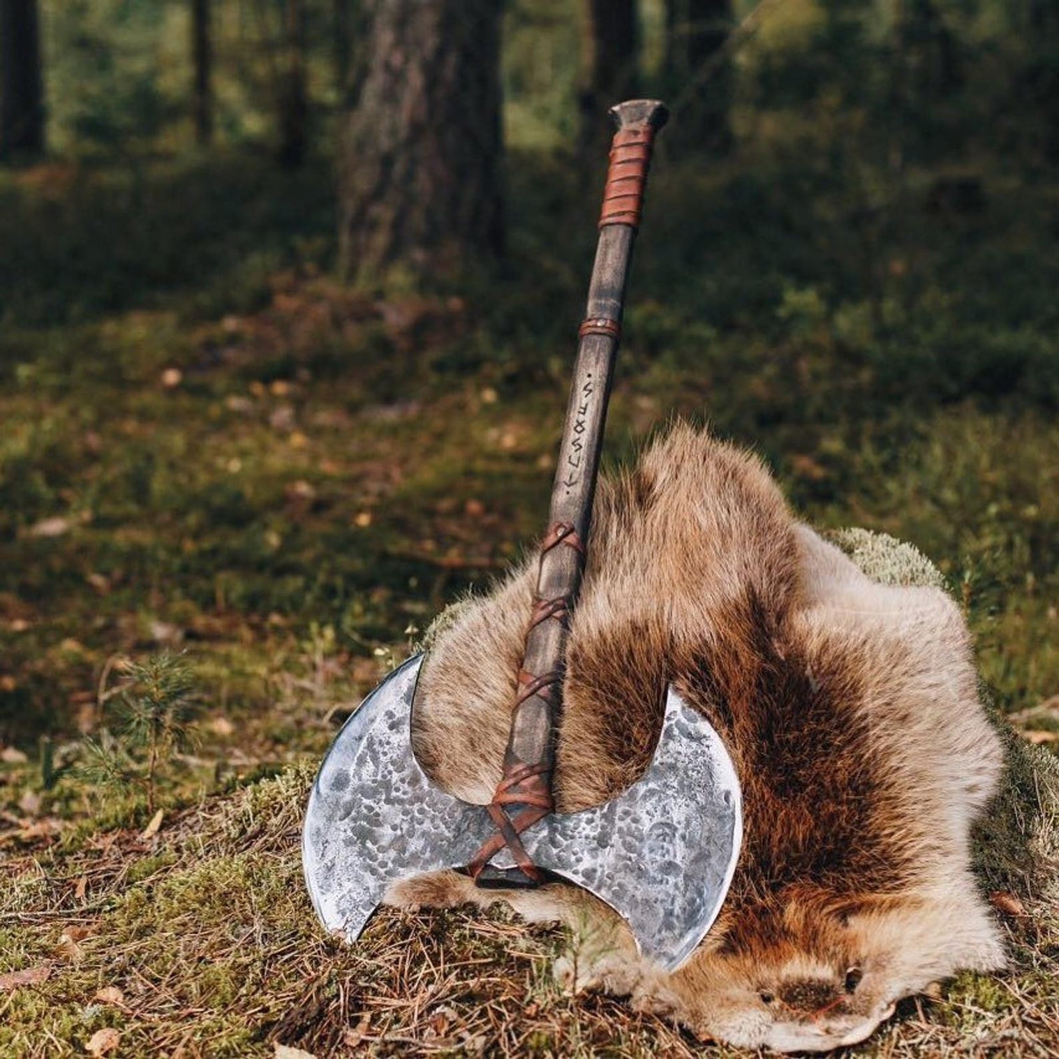 Double-Sided Battle Axe | Handcrafted Viking Axe | Tales of Valhalla