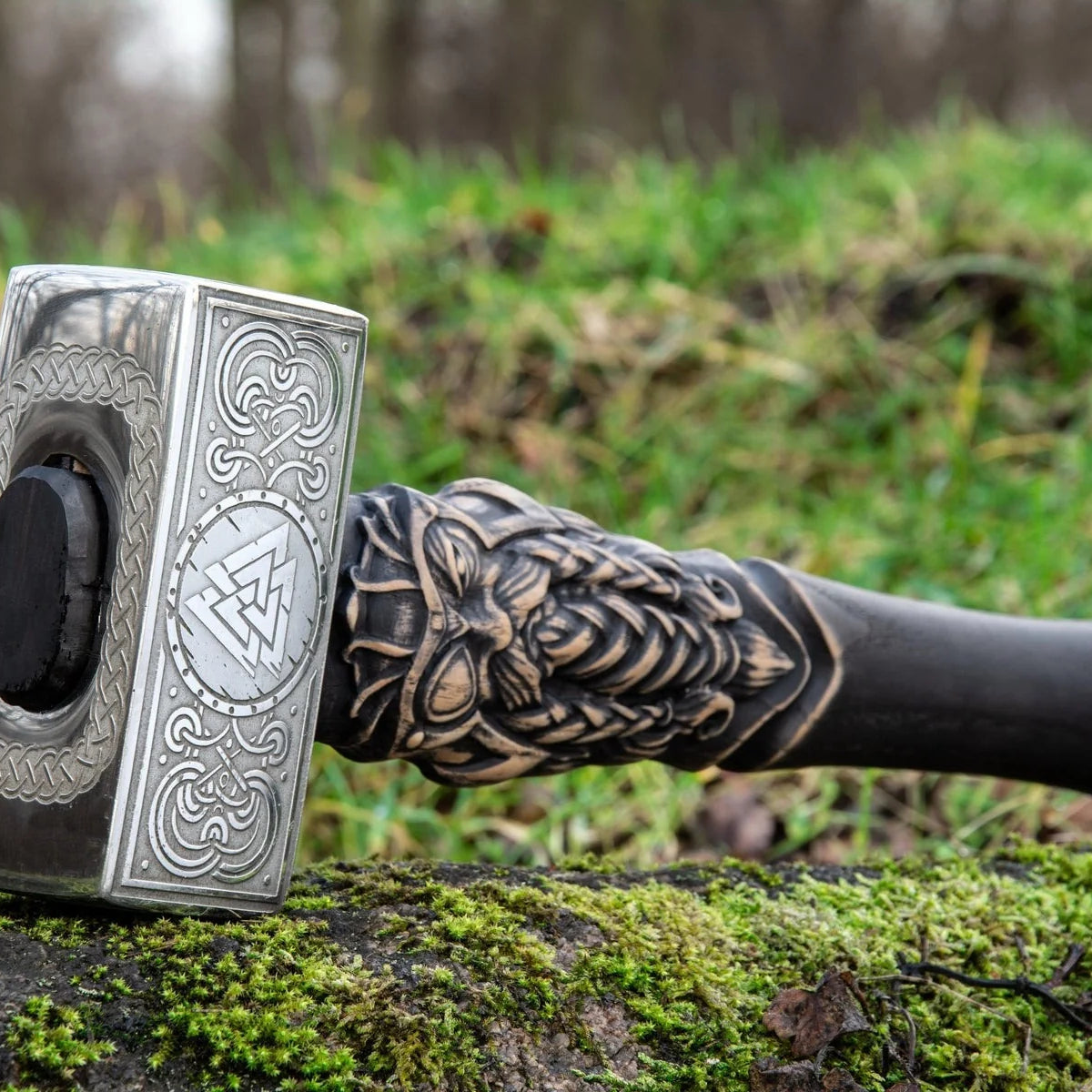 Carved Odin Hammer – Tales of Valhalla